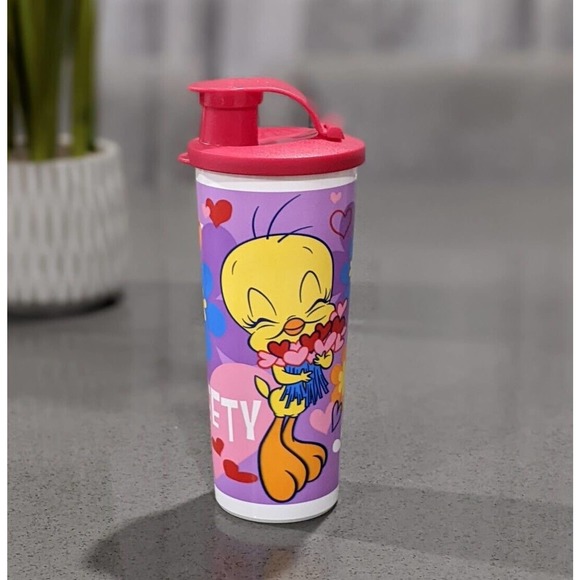 Tupperware | Dining | Tupperware Tweety Bird Tumbler W Flip Top Seal 6 ...
